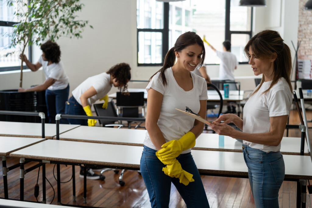 How to Train Cleaning Staff: A Comprehensive Guide to Building a ...