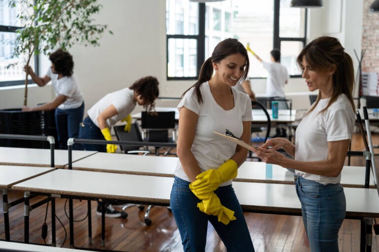 How to Train Cleaning Staff: A Comprehensive Guide to Building a ...
